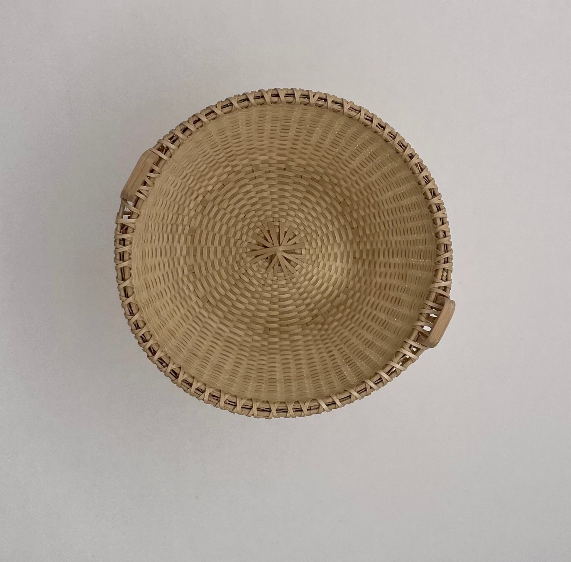 Miniature Round Fruit Basket with Heart Shaped Handles – Eversince Artistry